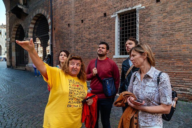 PRIVATE TOUR of Verona: Highlights & Hidden Gems With Locals & Snack Included - FAQ