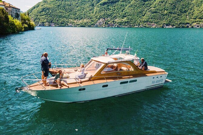 Private Tour Open Bar Classic Wooden Boat Lake Como 2H 4H - Key Points