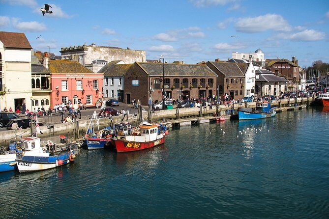 Private tour Portland, England, UK: Durdle door, Corfe & Swanage - FAQ