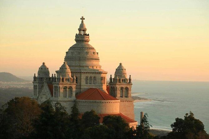 Private Tour Santiago de Compostela & Viana do Castelo from Porto - A Fully-Featured, Balanced Look at the Tour