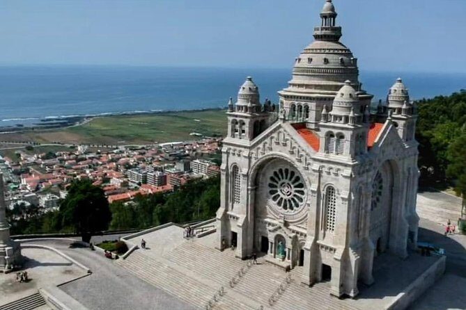 Private Tour Santiago de Compostela & Viana do Castelo from Porto - Final The Sum Up