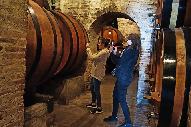 PRIVATE TOUR: Savor Exquisite Wines, Brunello & Nobile Wine Tour - Key Points