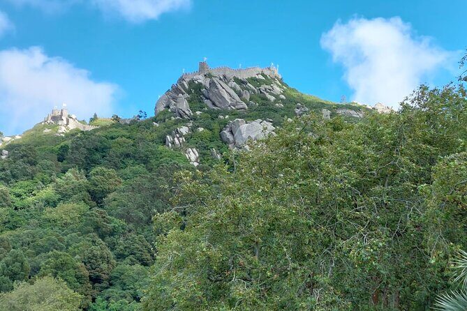 Private Tour Sintra, Palaces and Mountain Tuk Tuk(2 to 6 people) - FAQ