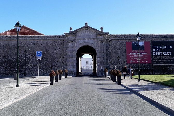 Private tour - The Beautiful Cascais - Coastal Road through Guincho, Cresmina, and Boca do Inferno