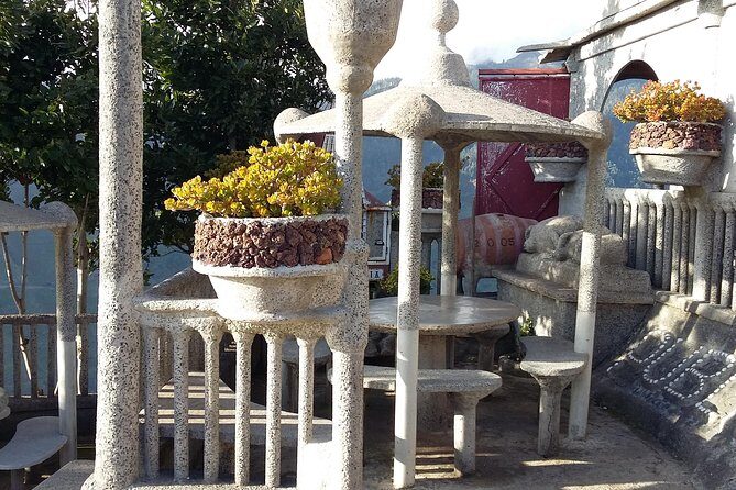 Private Tour The Sagrada Familia - Key Points