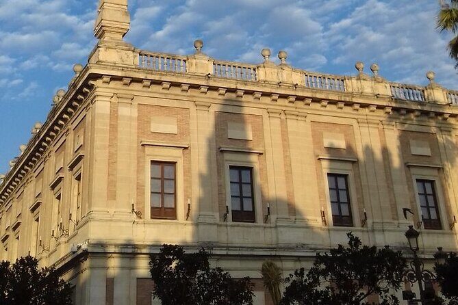 Private tour through the old Jewish neighbourhood. - Insights from Reviewers