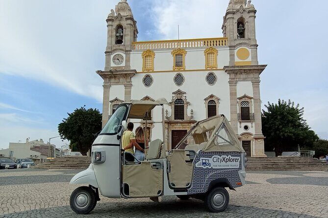 Private Tour throughout Faro in a TukTuk - The Guide: The Heart of the Experience