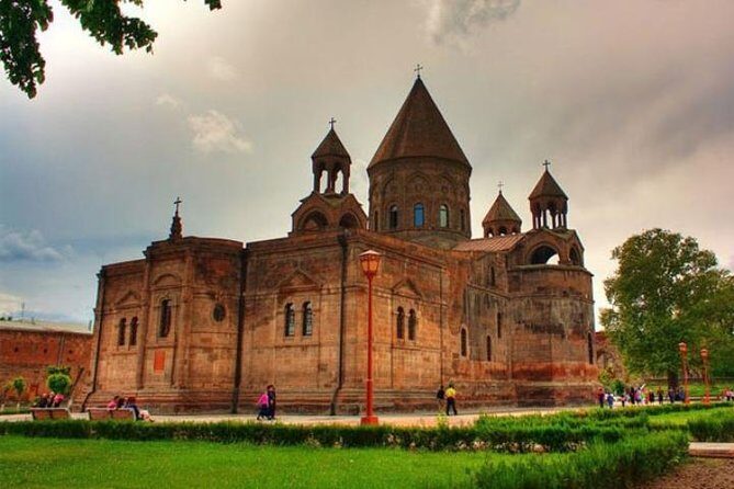 Private tour to Echmiadzin (st Gayane, Hripsime, Mother Cathedral), Zvartnots - FAQ About the Tour
