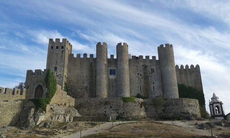 Private Tour to Fatima, Batalha, Nazare, Obidos From Lisbon - Who is this tour best for?
