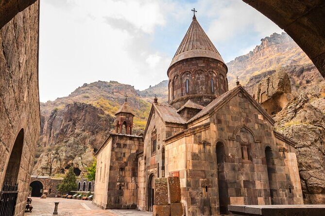 Private Tour to Garni Temple, Geghard & Khor Virap Monasteries, Azat Reservoir - FAQ