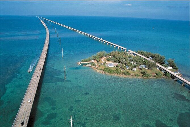 Private Tour to Key West - The Journey Begins: Scenic Drive from Miami