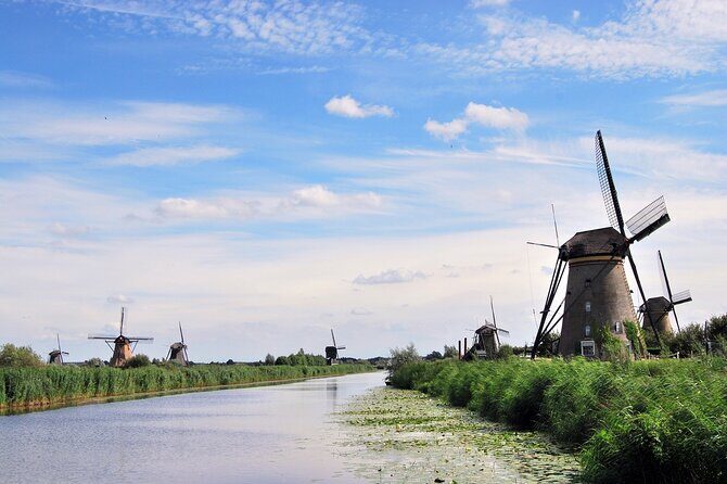Private Tour to Kinderdijk and Delft / Leiden / Hague / Gouda - Key Points