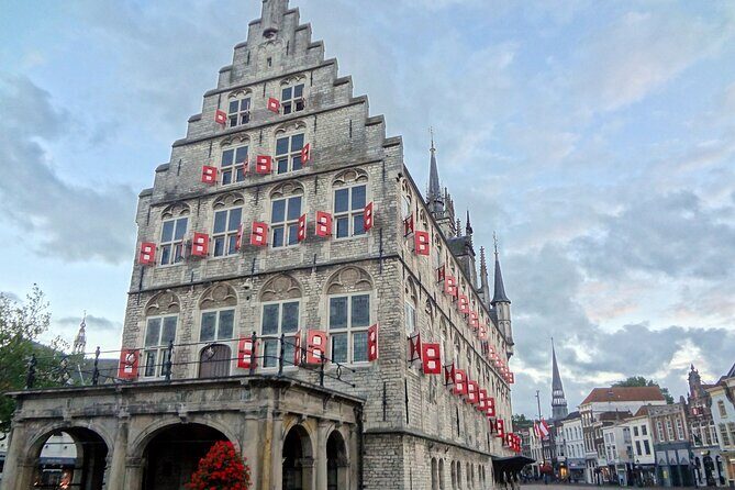 Private Tour to Kinderdijk and Delft / Leiden / Hague / Gouda - Who Is This Tour Best For?