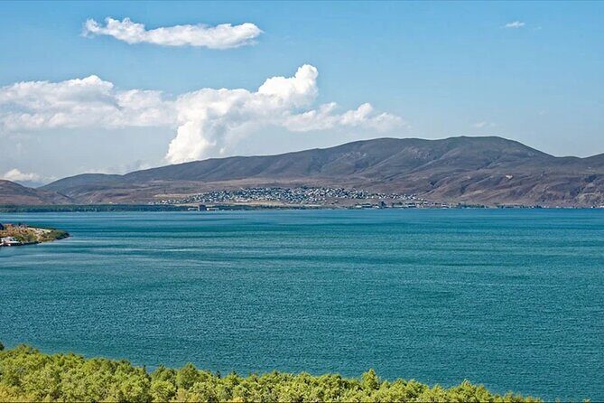 Private Tour to Lake Sevan and Sevanavank Monastery - The Experience from Review Snippets