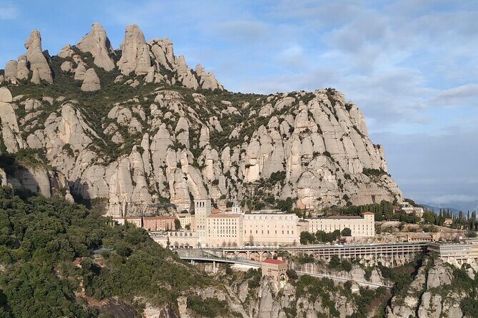 Private Tour to Montserrat with a specialized local guide - The Sum Up