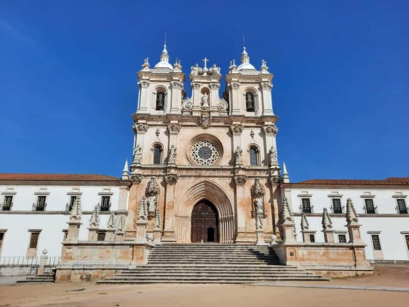 Private tour to Nazaré, Alcobaça, and Obidos from Lisbon - Who This Tour Is Best For