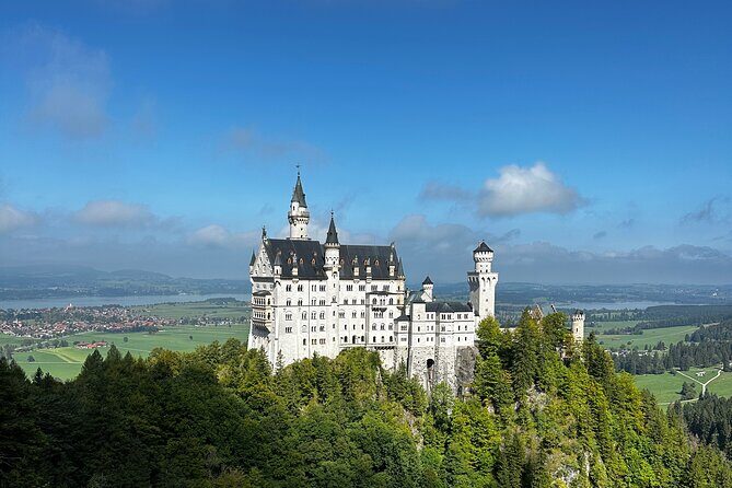 Private tour to Neuschwanstein Castle from Munich - Key Points
