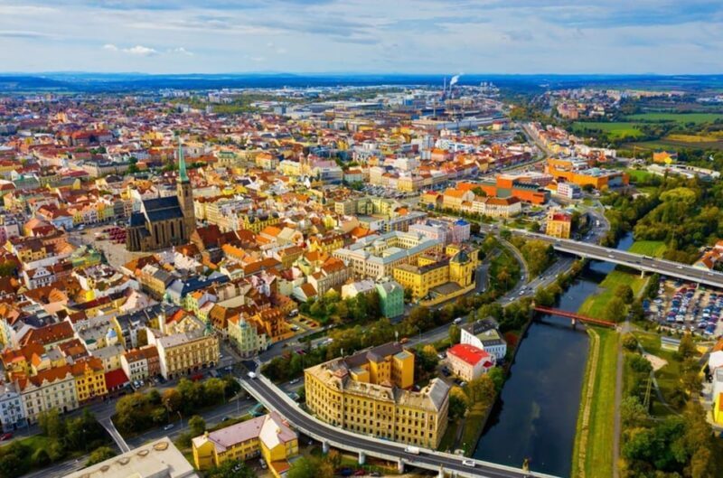 Private Tour to Pilsner Urquell from Prague - Pilsner Urquell Brewery Tour: An Authentic Beer-Making Experience