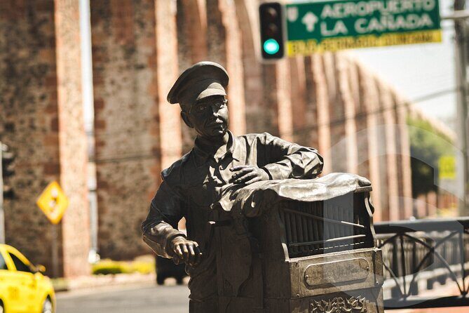 Private Tour to Querétaro and Peña de Bernal from Guanajuato - FAQs