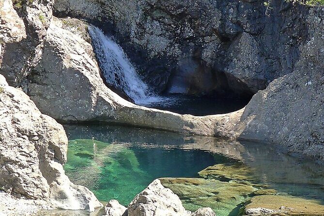 Private Tour to Skye, Fairy Pools, Portree and The Fairy Glen - Key Points