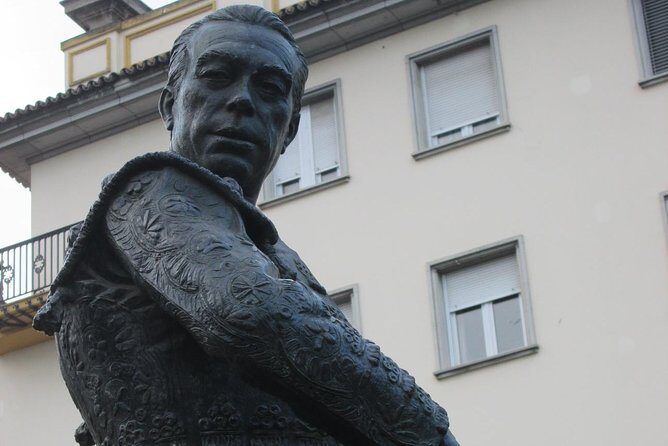 Private tour to the bullring La Maestranza - Who Should Consider This Tour?