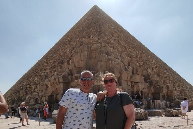 Private Tour To The Great Pyramids and Sphinx with lunch - Who Should Book This Tour?