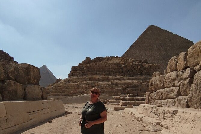Private Tour To The Great Pyramids and Sphinx with lunch - FAQ