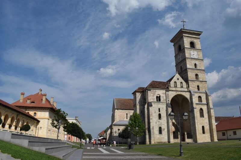 Private tour to Turda Salt Mine, Rimetea and Alba Iulia - FAQ