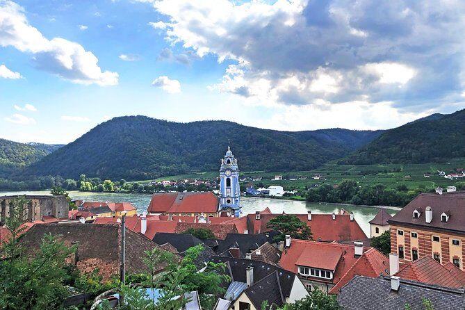 Private Tour Vienna to Salzburg via Wachau & Lake District - An In-Depth Look at the Tour Experience