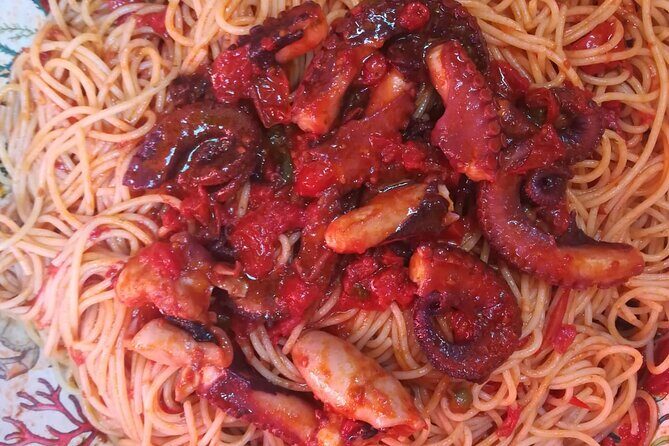 Private tour with fishing, tour of Capri and lunch on board - Setting Off: What the Tour Looks Like in Practice  