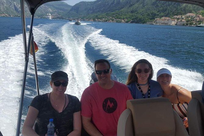 Private tour with speed boat - Perast and Lady of the rock - FAQs