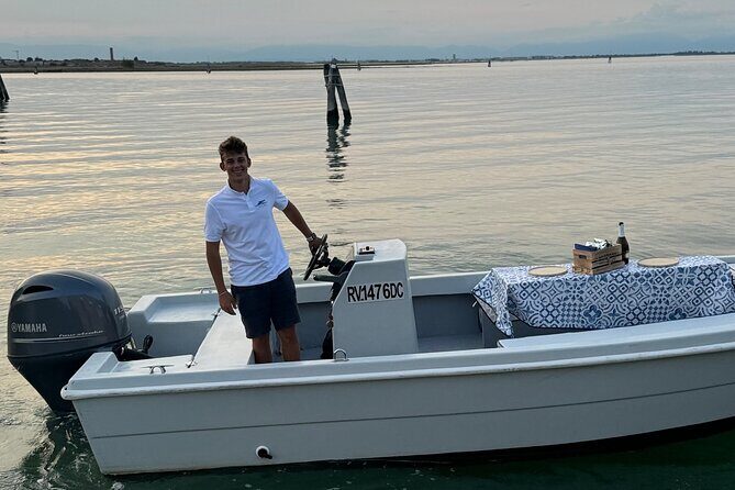 Private tour with typical boat in Venice & islands with Prosecco - Exploring Venice from the Water: An Unmatched Perspective