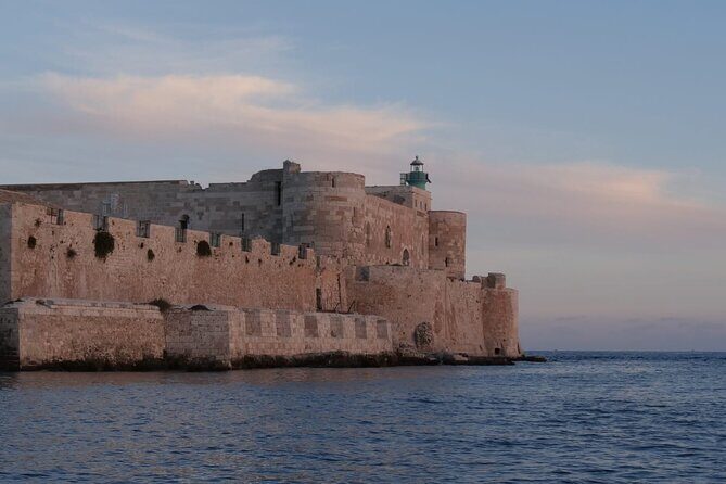 Private Tour with Typical Homemade Products and Full Beverage - Key Points  