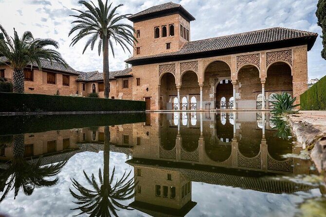 Private Tours Alhambra : Tickets & Tour Guide & Skip-the-Line - What You Get and What You Might Miss
