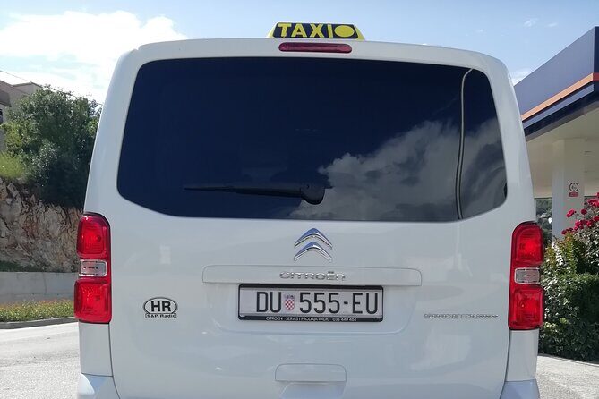 Private Transfer by 8 seats van from and to Dubrovnik Airport - Why Choose a Private Transfer?