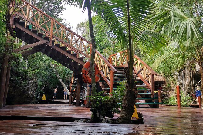 Private Transfer-Cancun Airport to Tulum Downtown - One Way - The Authenticity and Comfort of Private Service