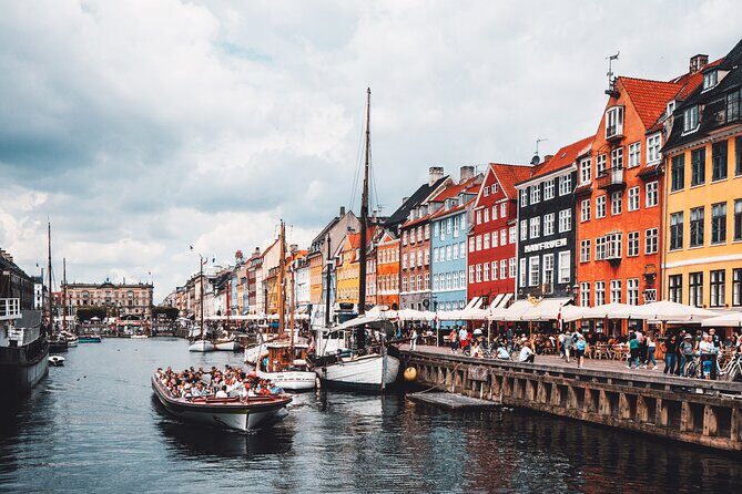 Private transfer Copenhagen airport, Port to or from the city - Who Should Consider This Service?