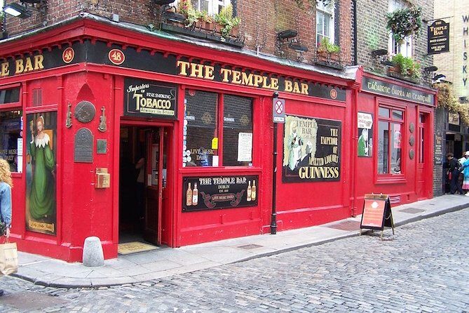 Private Transfer: Dublin Airport DUB to Dublin by Luxury Van - FAQs