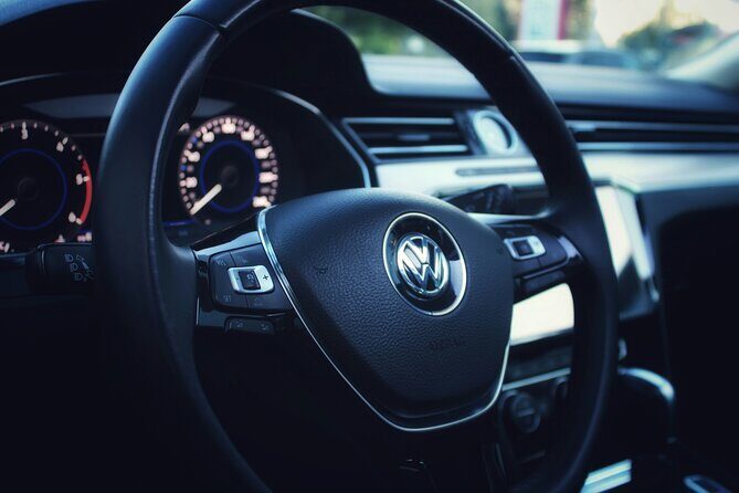 Private transfer from Airport Podgorica and city to Kotor - Vehicle and Comfort