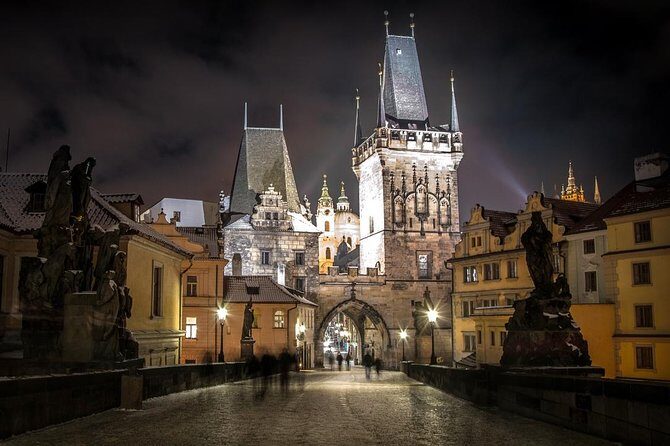 Private Transfer from Berlin to Prague with 4h of Sightseeing - A Practical Look at the Journey from Berlin to Prague