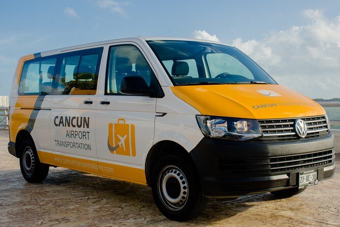 Private Transfer from Cancun Airport to Boulevard Kukulcan - Introduction