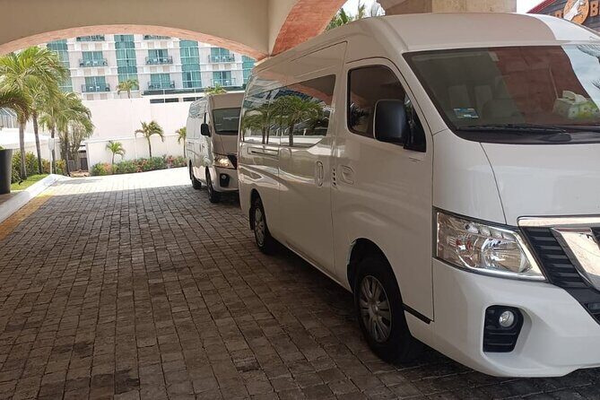 Private Transfer from Cancun Airport to Cancun Hotel Zone - Ideal Travelers for This Service