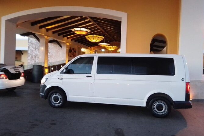 Private Transfer from Cancun Airport to Cancun Hotels 1-7 People - The Itinerary and Experience Breakdown