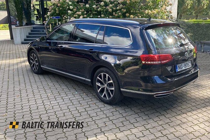 Private Transfer from Hotel to Riga Airport with English speaking driver - Who Should Consider This Service?