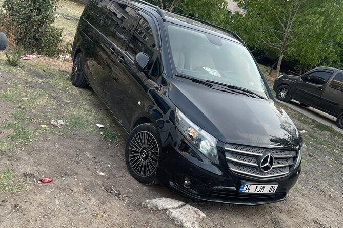 Private Transfer from IST Airport to Fatih, Taksim, or Besiktas - Drop-Off and End of Service