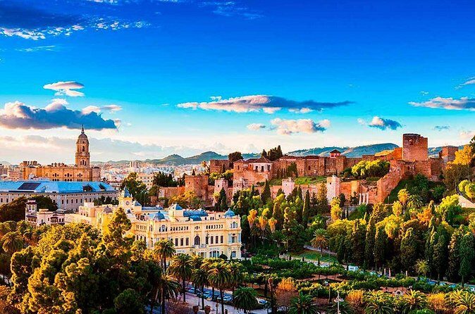 Private Transfer from Malaga airport (AGP) to Torremolinos - The Sum Up: Who Should Consider This Transfer?