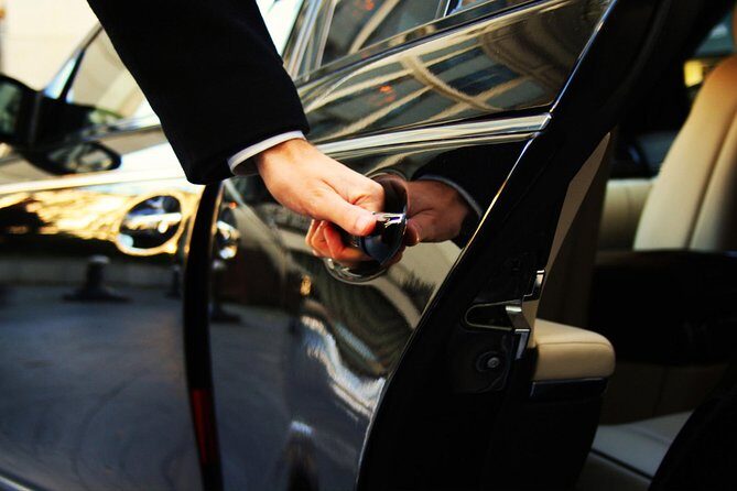 Private Transfer: from Naples (hotel-airport-train station) to Positano (hotel) - Key Points  