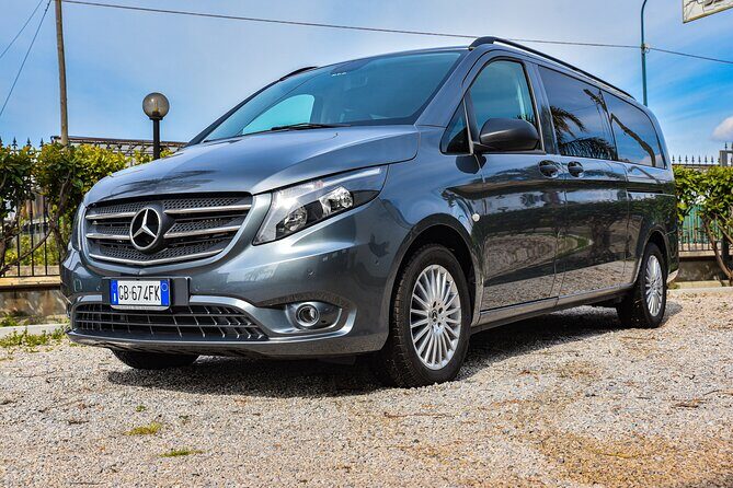 Private transfer from Naples to Sorrento or return - Meeting points and logistics