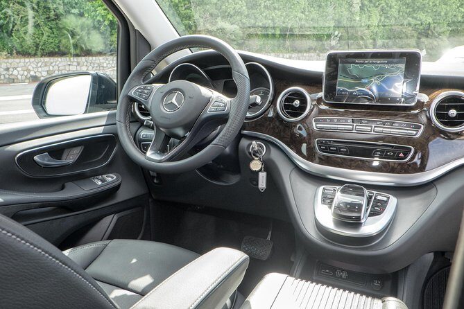 Private transfer from Naples to the Amalfi Coast, or vice versa - The Sum Up