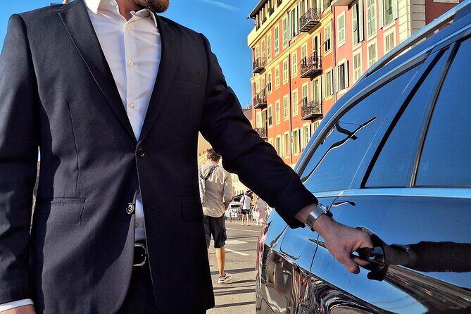 Private Transfer - from Nice Airport (NCE) to Nice, Cannes, Monaco, St Tropez - Private Transfer from Nice Airport (NCE) to Nice, Cannes, Monaco, St Tropez: A Practical and Comfortable Choice
